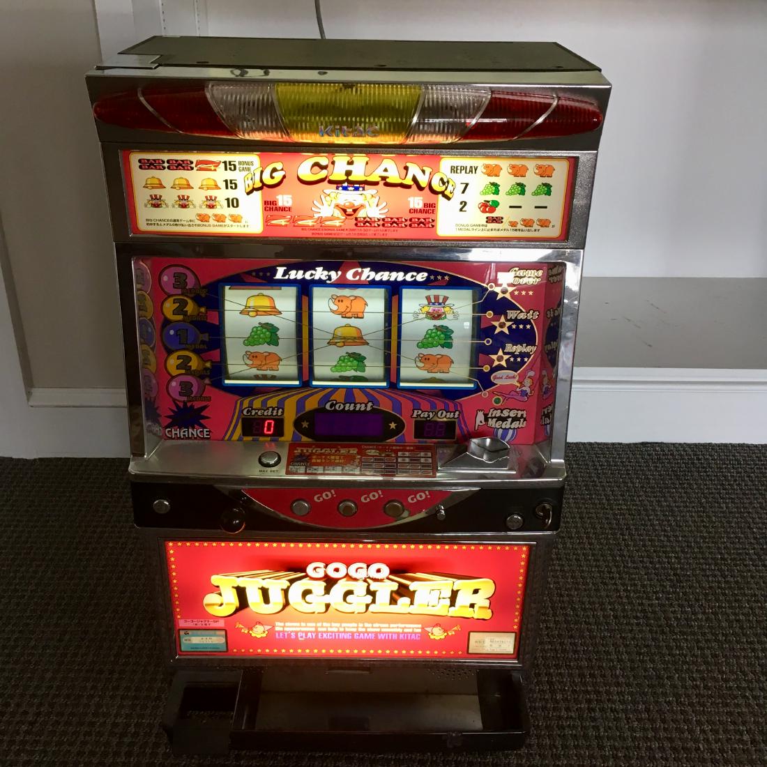 VINTAGE JAPANESE PACHISLO SLOT MACHINE