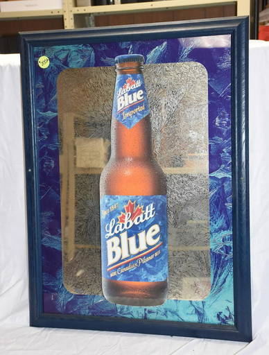 Labatt's Beer Advertising Mirror (#0200A) on Mar 17, 2022 | Stanton's ...