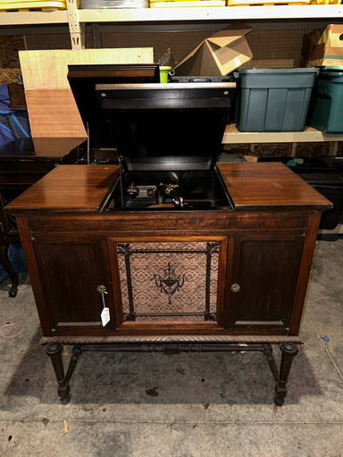 The New Edison Console Phonograph