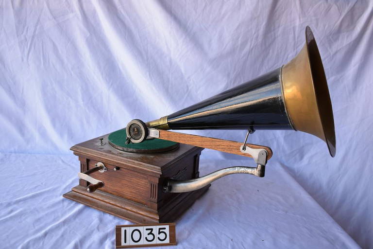 Victor E Front Mount Disc Phonograph - Nov 19, 2022 | Stanton's ...