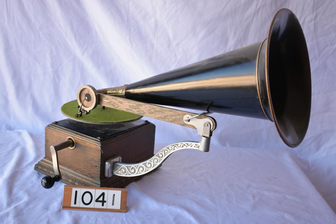 Columbia AK Graphophone Disc Phonograph - Nov 19, 2022 | Stanton's ...