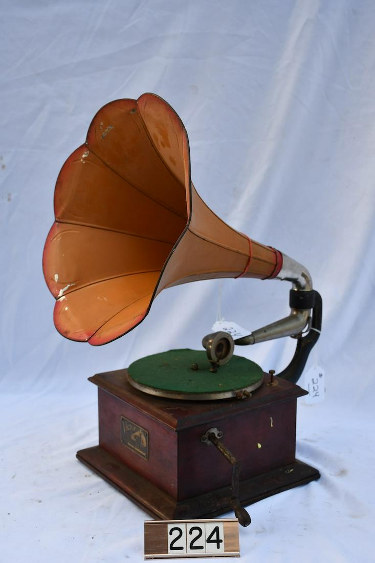 Victor O Disc Phonograph