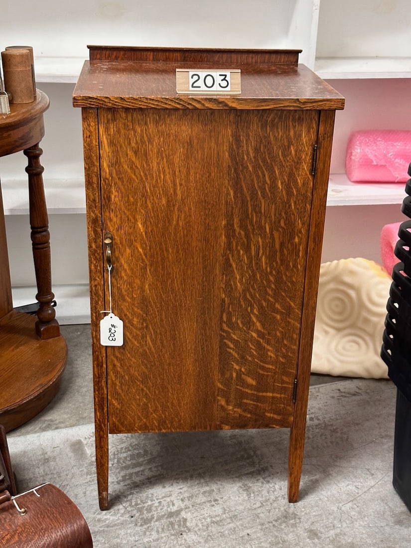 Oak Single Door Record Cabinet Auction