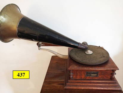 Victor Phonograph Style M With Wood Horn Auction