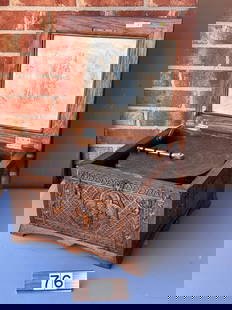 Regina 11" Carved Disc Music Box. Style 19 Auction