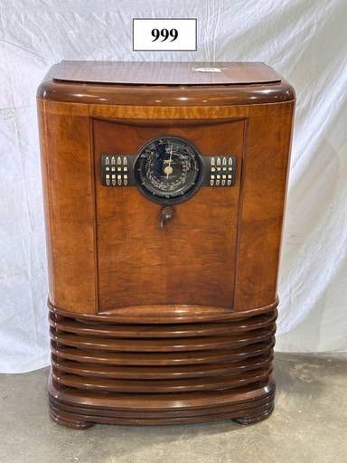 Zenith Zephyr Model 9 S 367 Console Radio