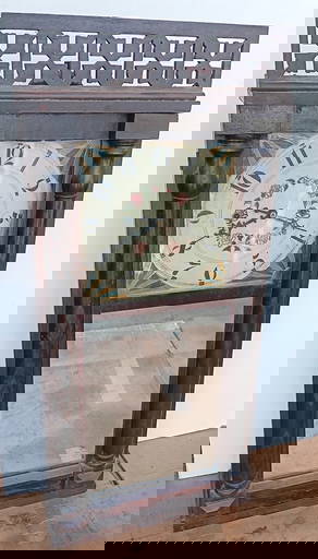 Pillar And Splat Clock With Groaner Wooden Movement