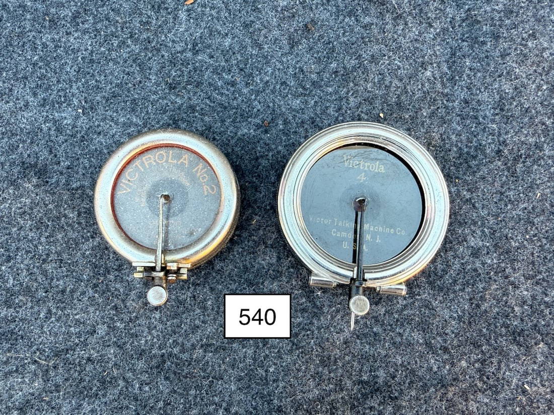 Victrola #2 And #4 Reproducer Auction