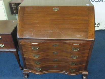 Mahogany Gov. Winthrop Desk, Refinished.