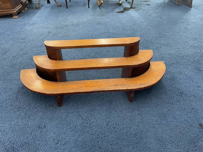 Primitive Crock Stand