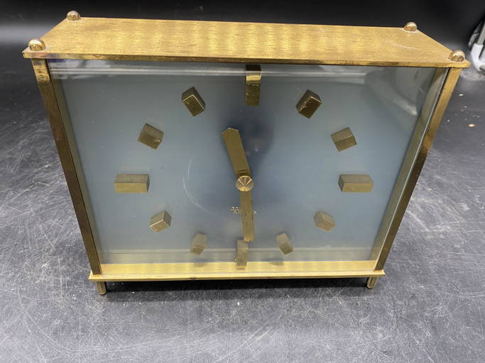 Rensie Mantle Clock