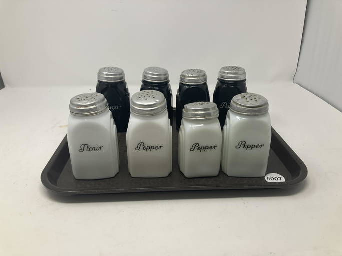 Grouping of Deco Roman Arch Shakers (#0007) on Jan 01, 2023 | Costea's ...