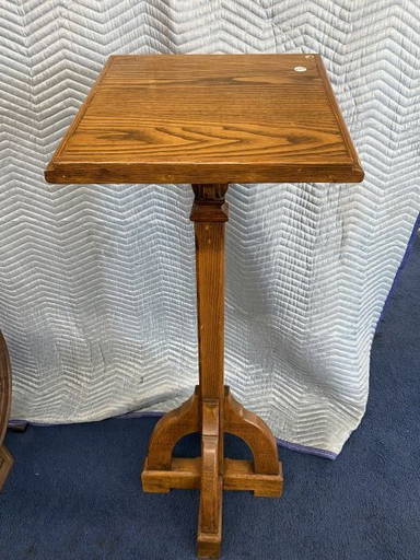 Antique Oak Lecturne