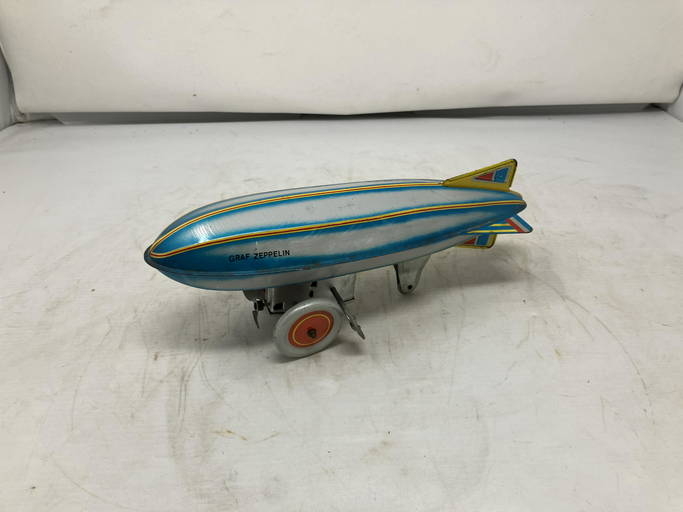 Wind Up Graf Zeppelin