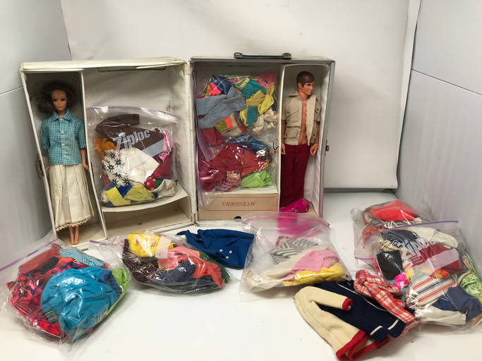 Vintage Barbie Trunk With Barbie & Ken Doll