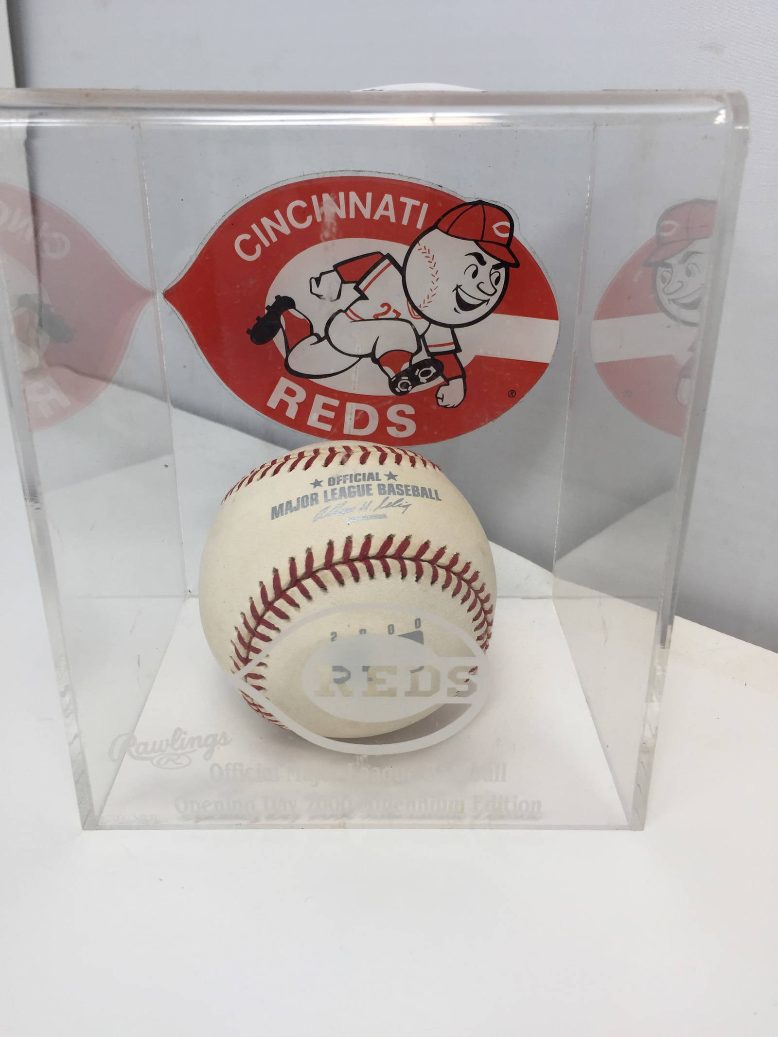 Official 2000 Millennium Edition Baseball Auction