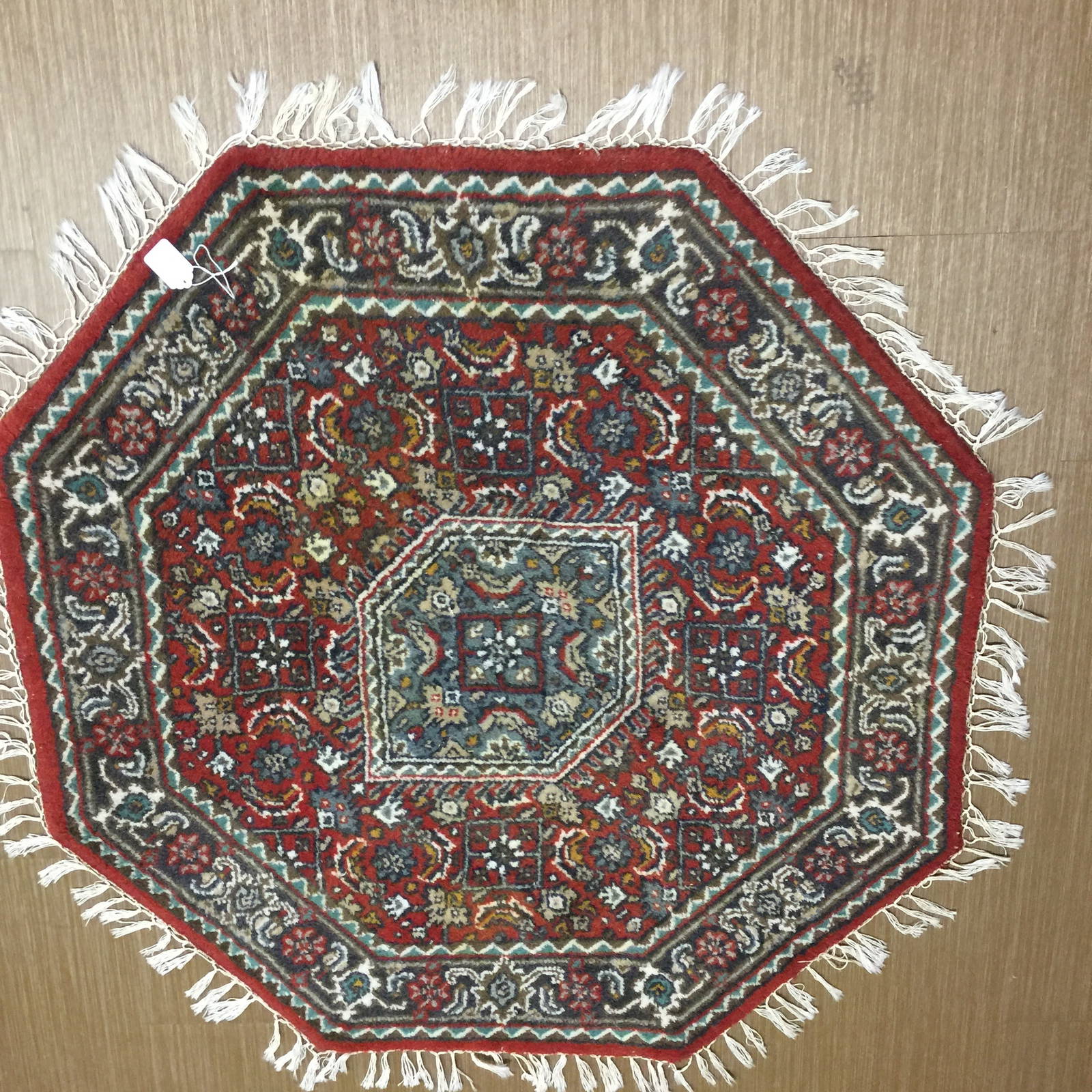 Octagon Shaped Rug Auction