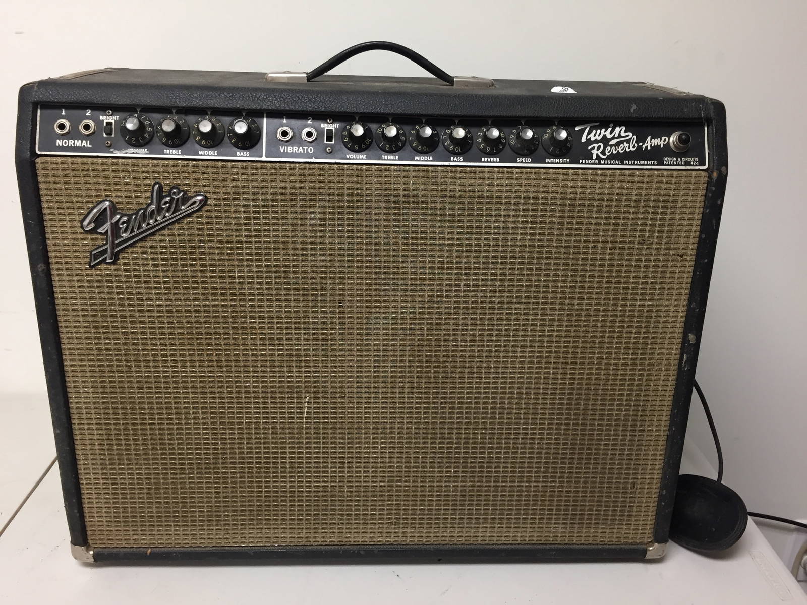 Vintage Fender Twin Reverb Tube Amplifier Auction