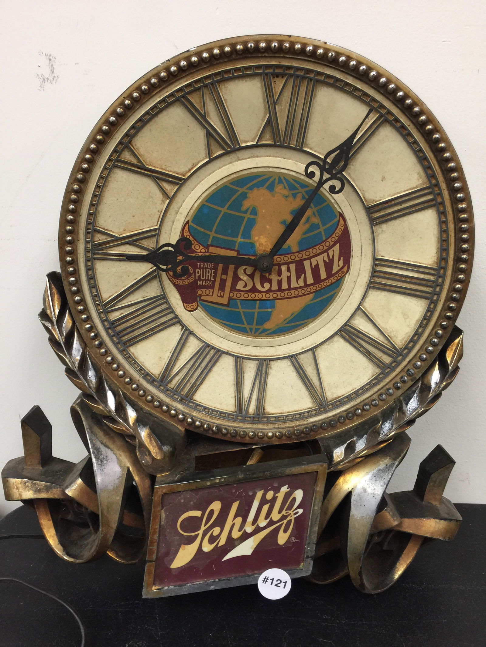 Vintage Schlitz Beer Clock - Jun 22, 2025 | Costea's Auction Service In Pa