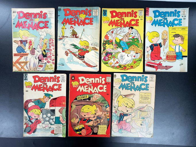 (5) Pines Comics (2) Standard Comics