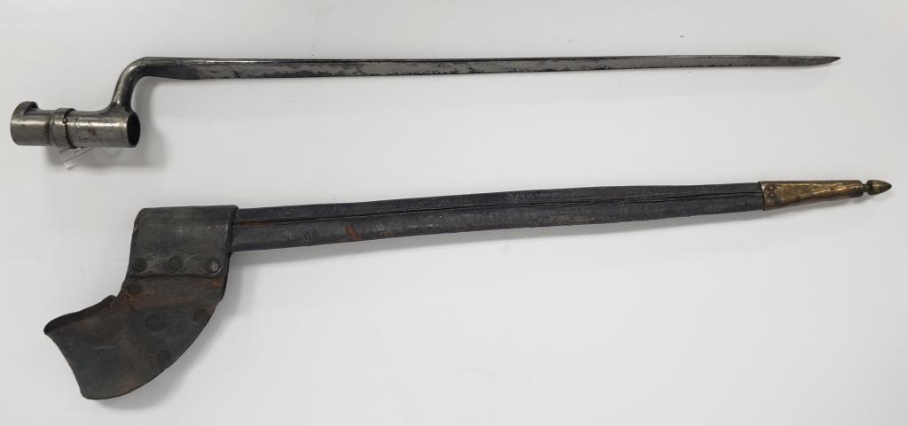 Civil War Socket Bayonet W/scabbard