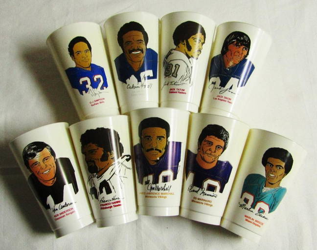 1970s Vintage7/11 Slurpee Nfl Cups