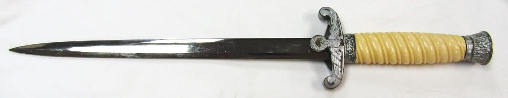 WWII GERMANY DAGGER F.W. HOLLER BERLIN - Jul 21, 2022 | Vintage ...