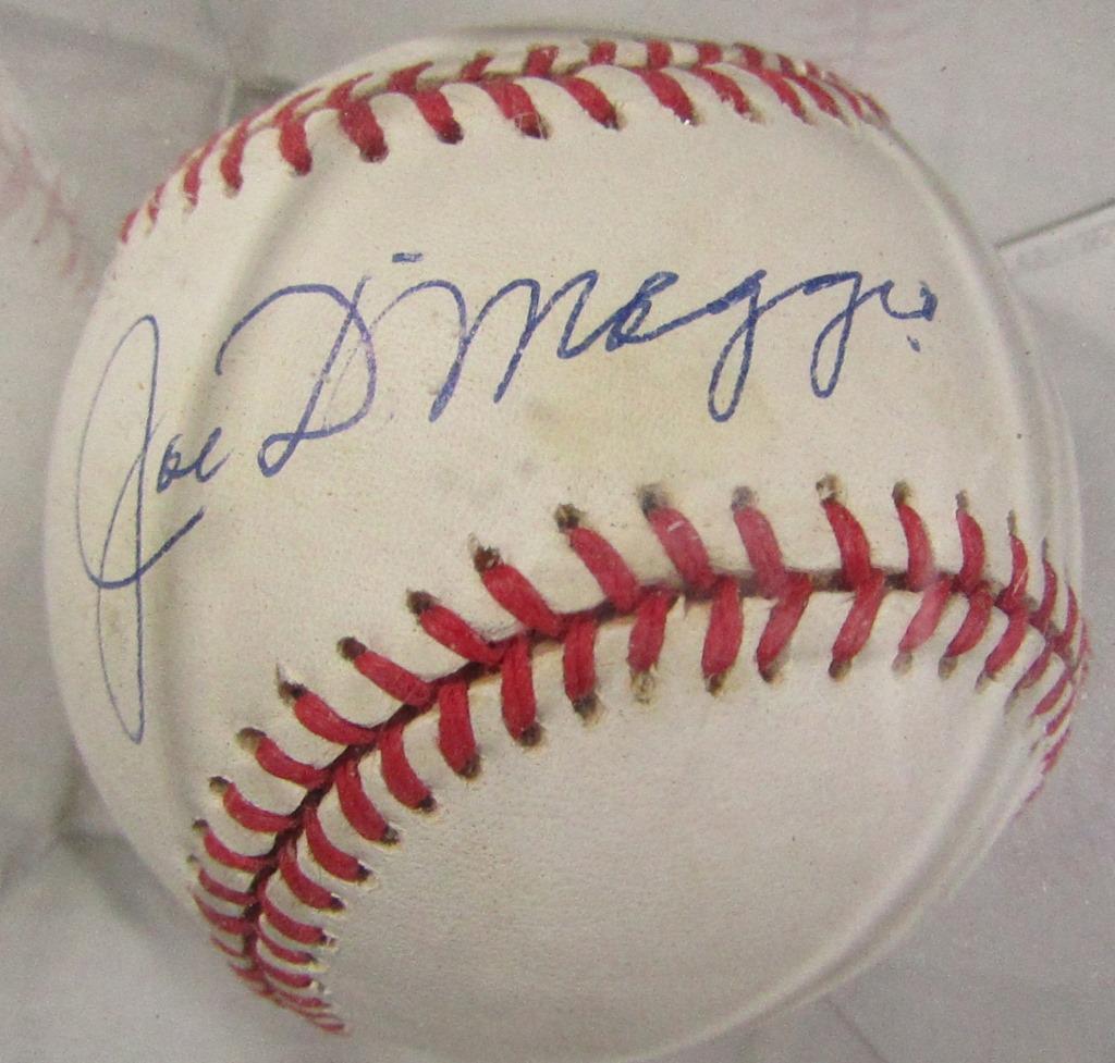 Joe Dimaggio Auto Baseball