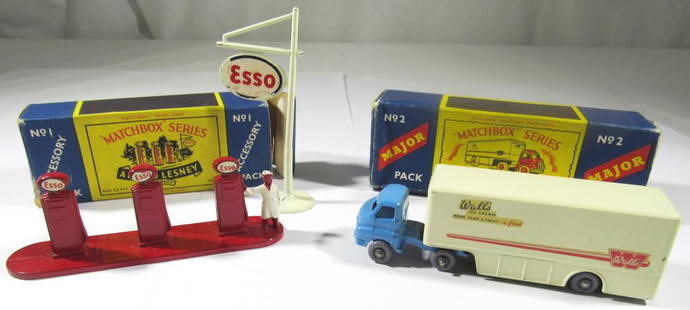1960 Matchbox Accessory Pack
