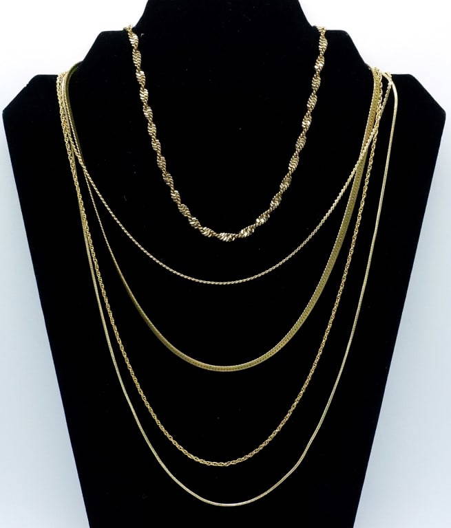 Gold Tone Chains In Various Styles Auction