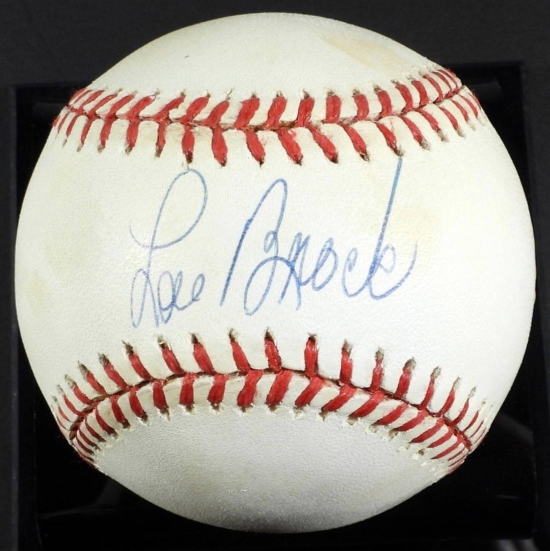 Lou Brock Autograph Baseball - Mar 28, 2024 | Vintage Auctions In Oh