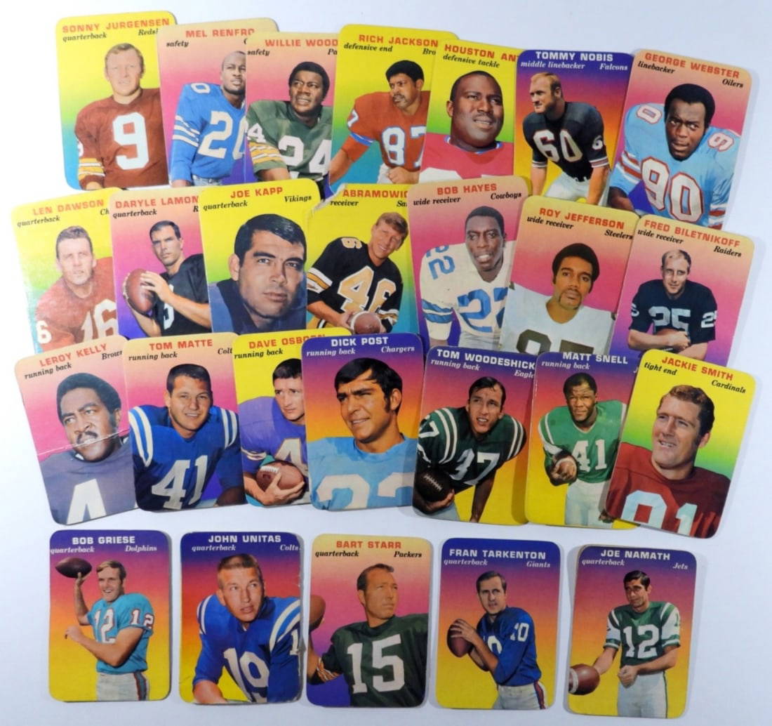 (26) 1970 Topps Super Glossy Card Lot Auction