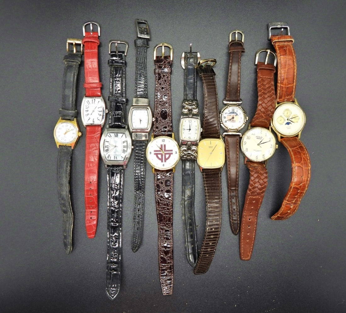 10 Women's Leather Bad Watches Auction