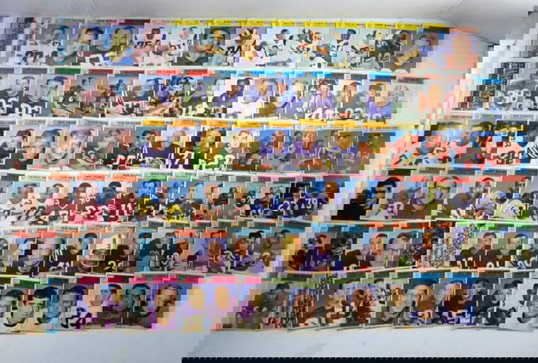 (109) 1966 Philadelphia Football Cards