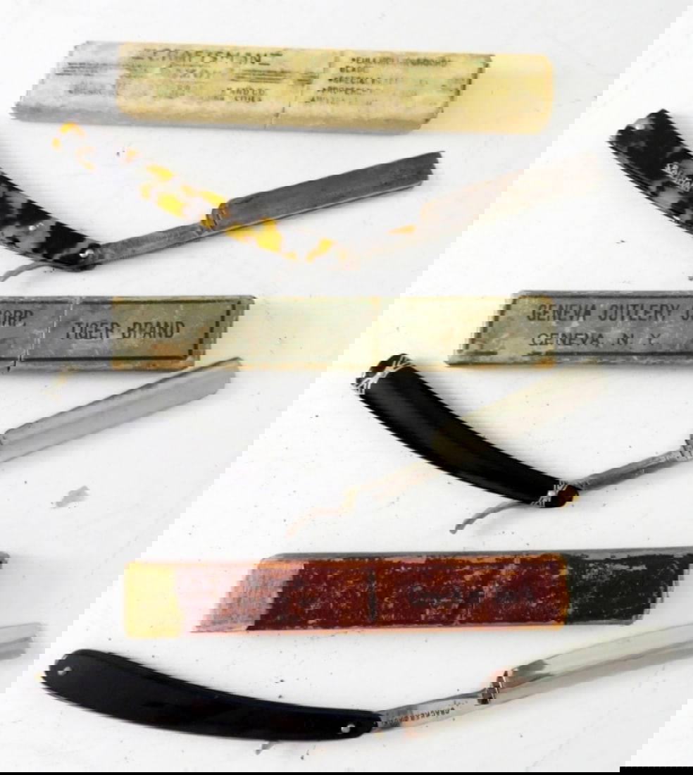 (3) Vintage Straight Edge Razors W Case Auction