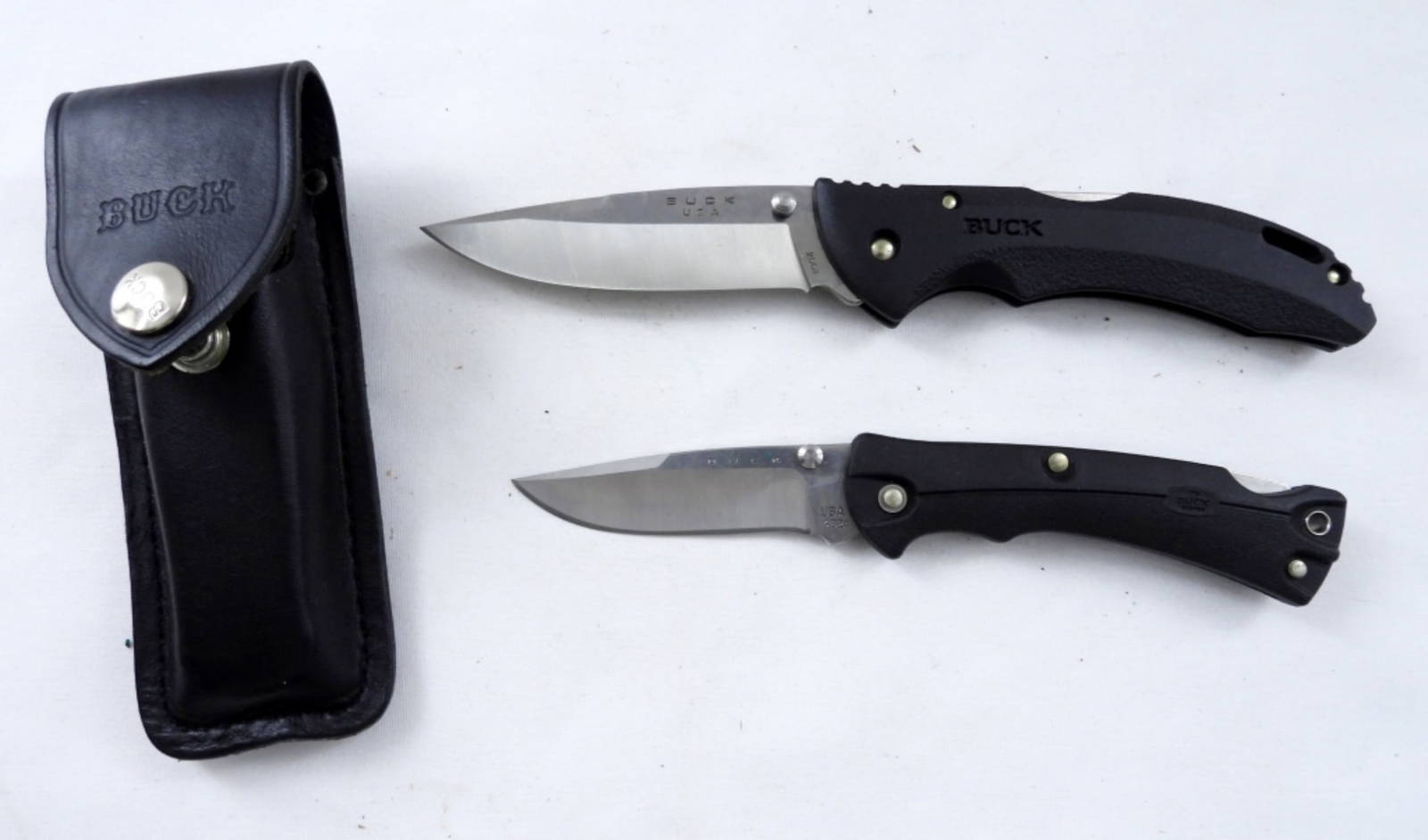 Buck 482 & Buck 286 Lockback Knives Auction