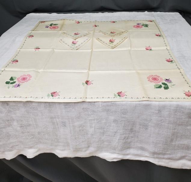 Vintage Embroidered Linens And More