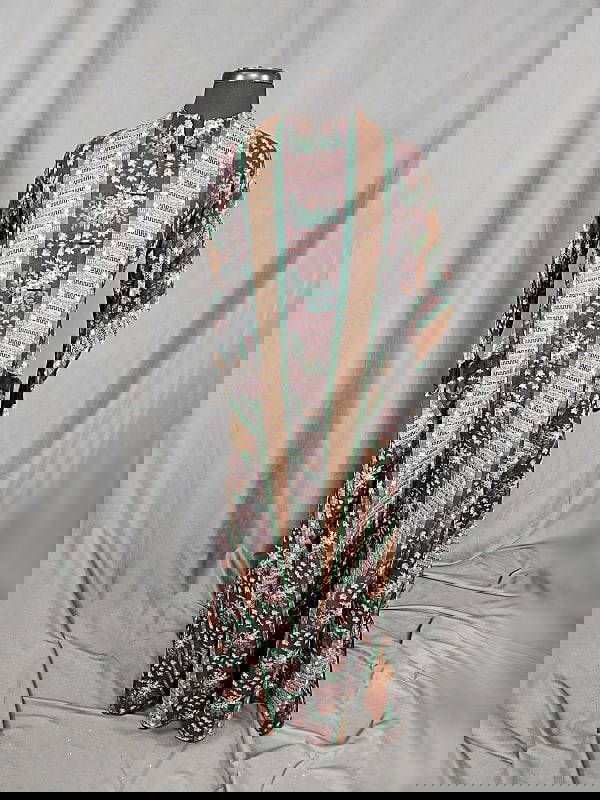 Antique C1850 Wool Challis Wrapper Auction