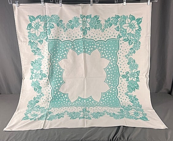 Printed Table Linens - Estate of Sharon Stark starts on 6/22/2024