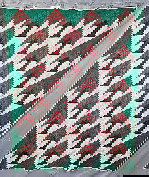 Vintage C1940 Apple Tree Quilt Auction