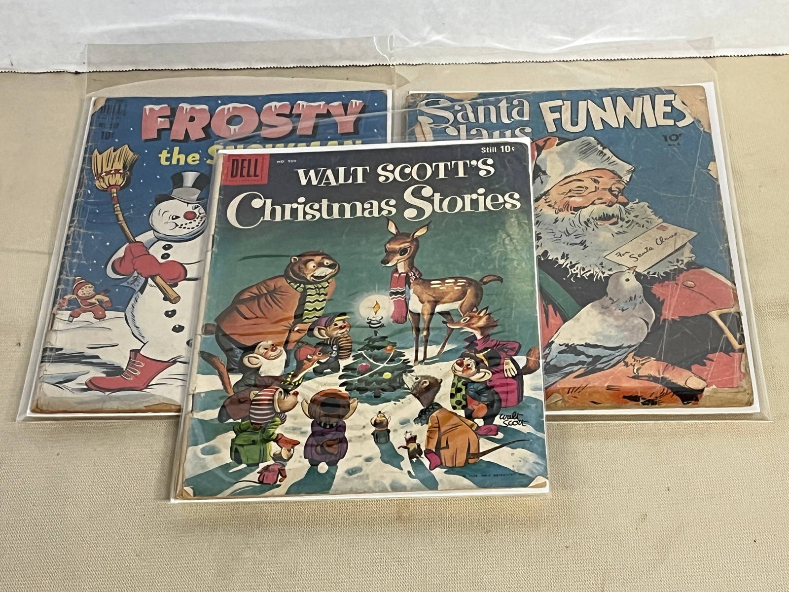 3 Vintage Dell Christmas Comics Auction