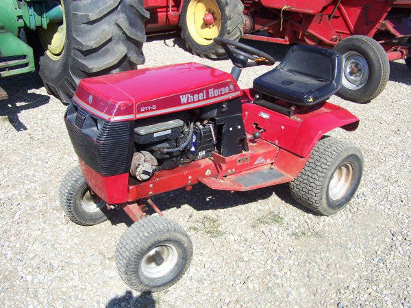 Wheel Horse 211 5 Lawn And Garden Tractor