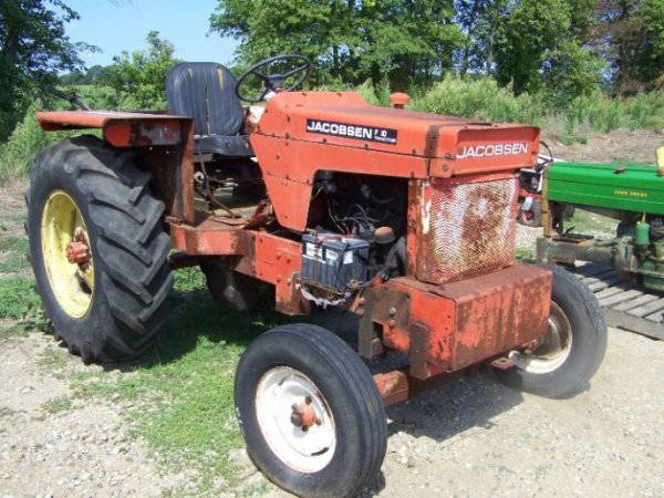 Jacobsen F10 Farm Tractor - Aug 29, 2008 | Dennis Polk & Associates in IN
