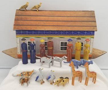 Large Antique Ark With 68 Pairs Of Animals