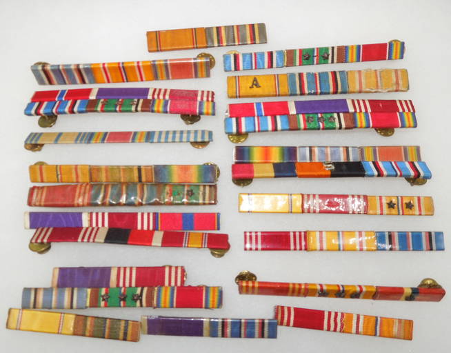 Lot Of 20 Us Military Ribbon Bars Wwii Modern Purple Heart, Victory ...