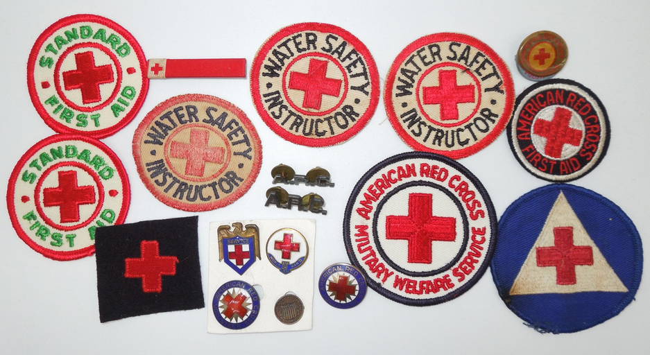 Wwii American Red Cross Arc Patches, Pins, Ribbon, & Insignia Lot