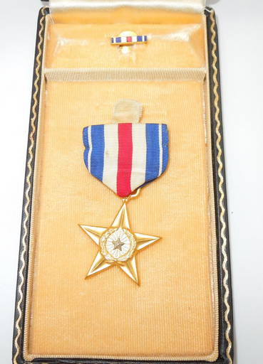 Wwii Cased Us Army Silver Star Medal