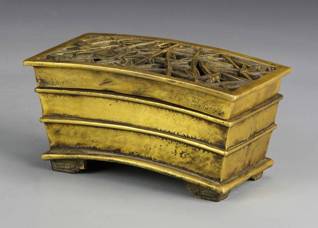 Chinese Bronze Rectangular Censer Auction