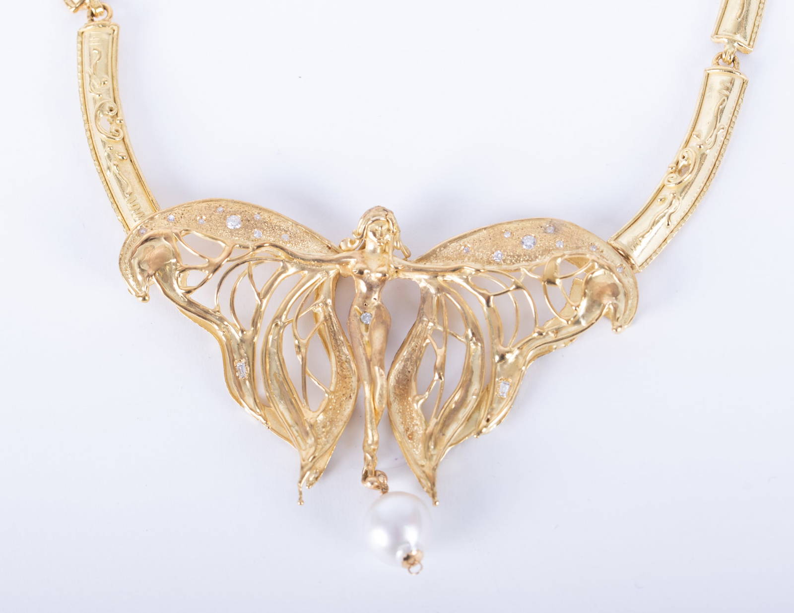 Art Nouveau Style Necklace In 18k Yellow Gold Signed Noar Auction