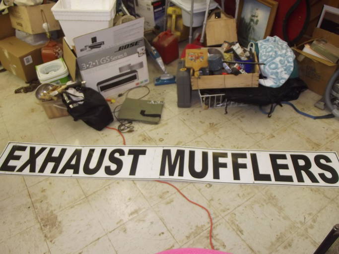 Muffler Sign
